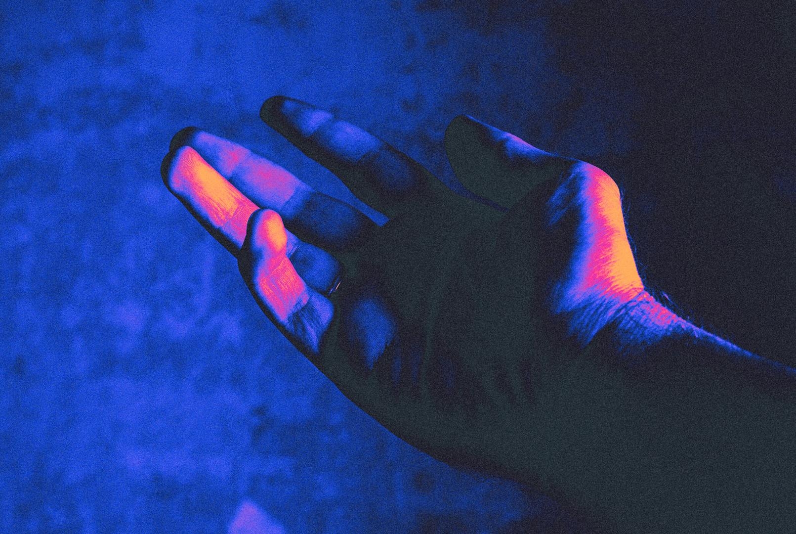 Six free gradient maps for Photoshop.