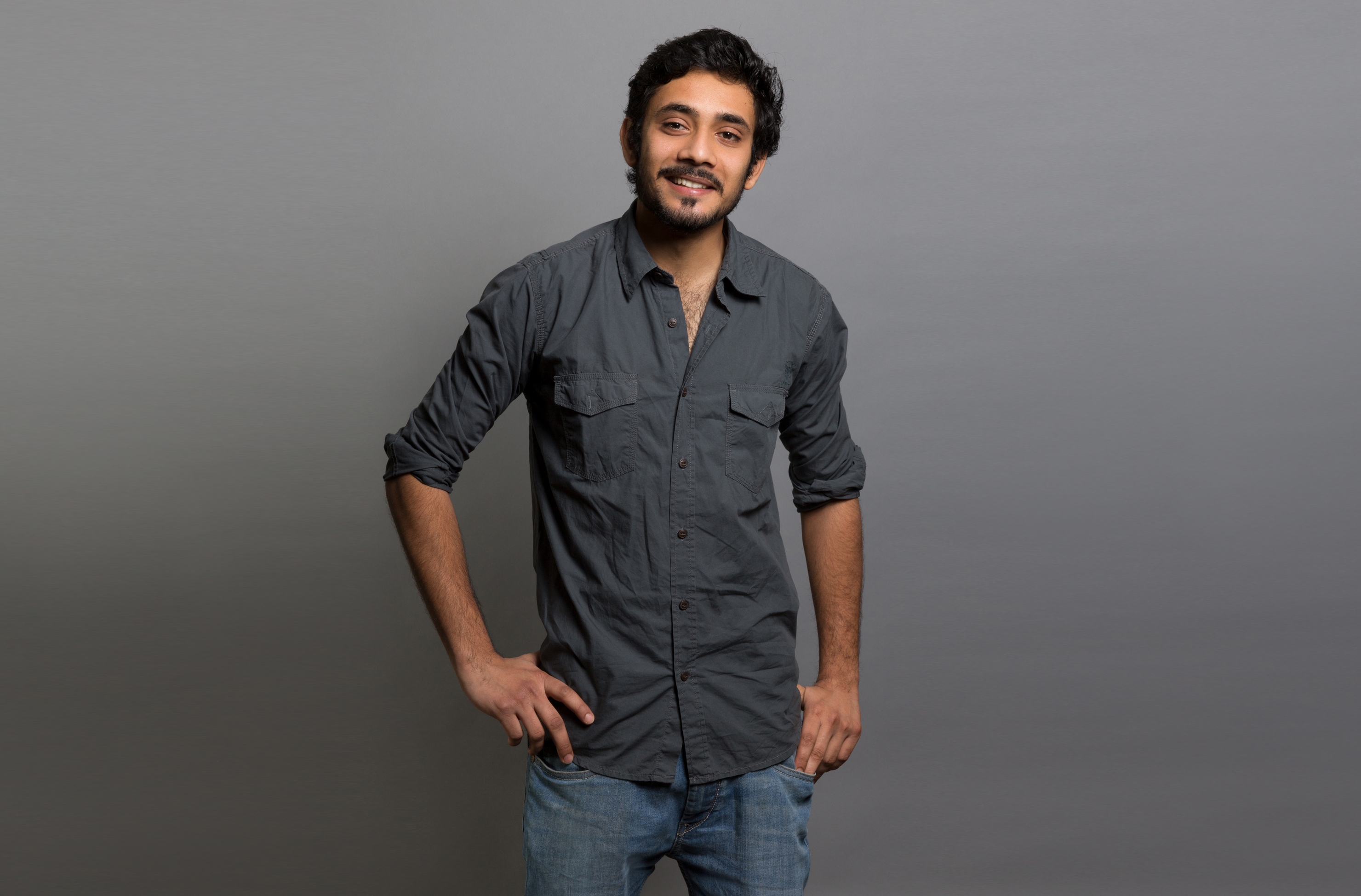 MISSION: Individuals from all angles (plain background)